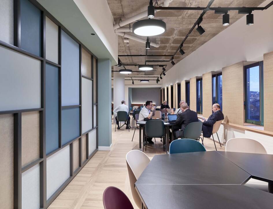 Office Fit Out | Reception Desks | KPMG | Edinburgh | Harvey McLean